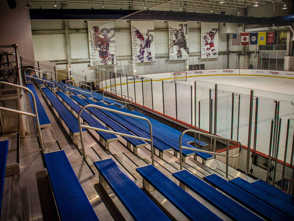 Ice-skating rinks in DC, including indoor and outdoor rinks