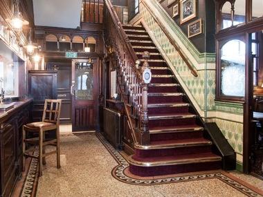 18 Best Pubs in Leeds for 2025, According To Local Writers