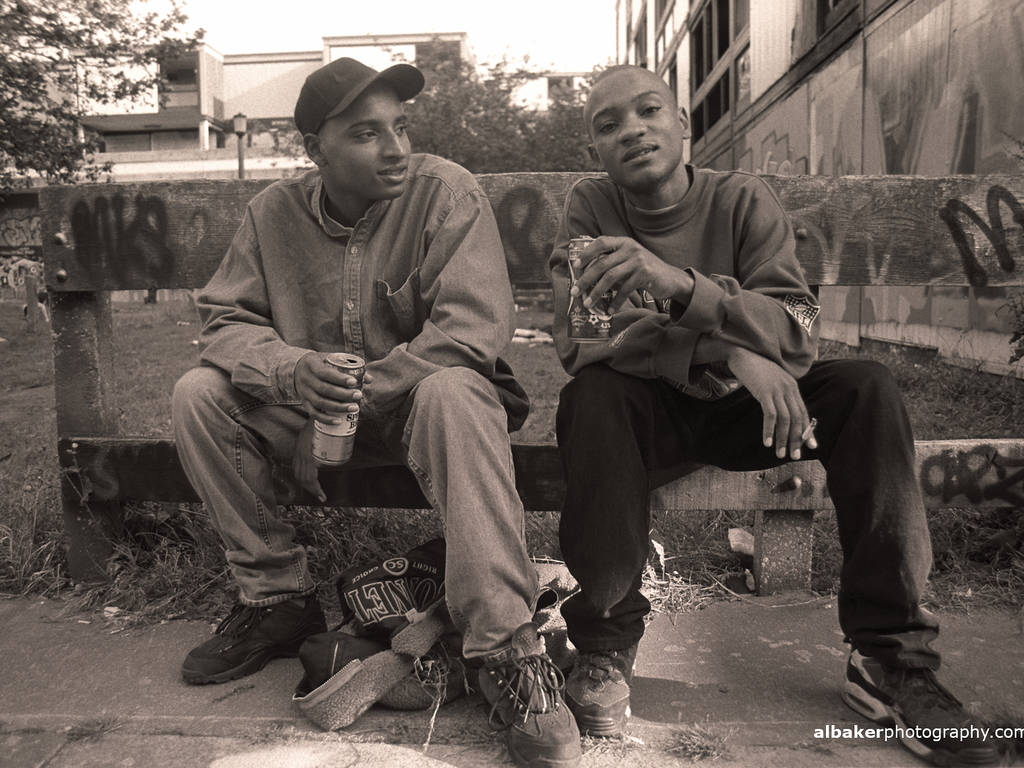 23 fascinating photos of old Hulme from Al Baker