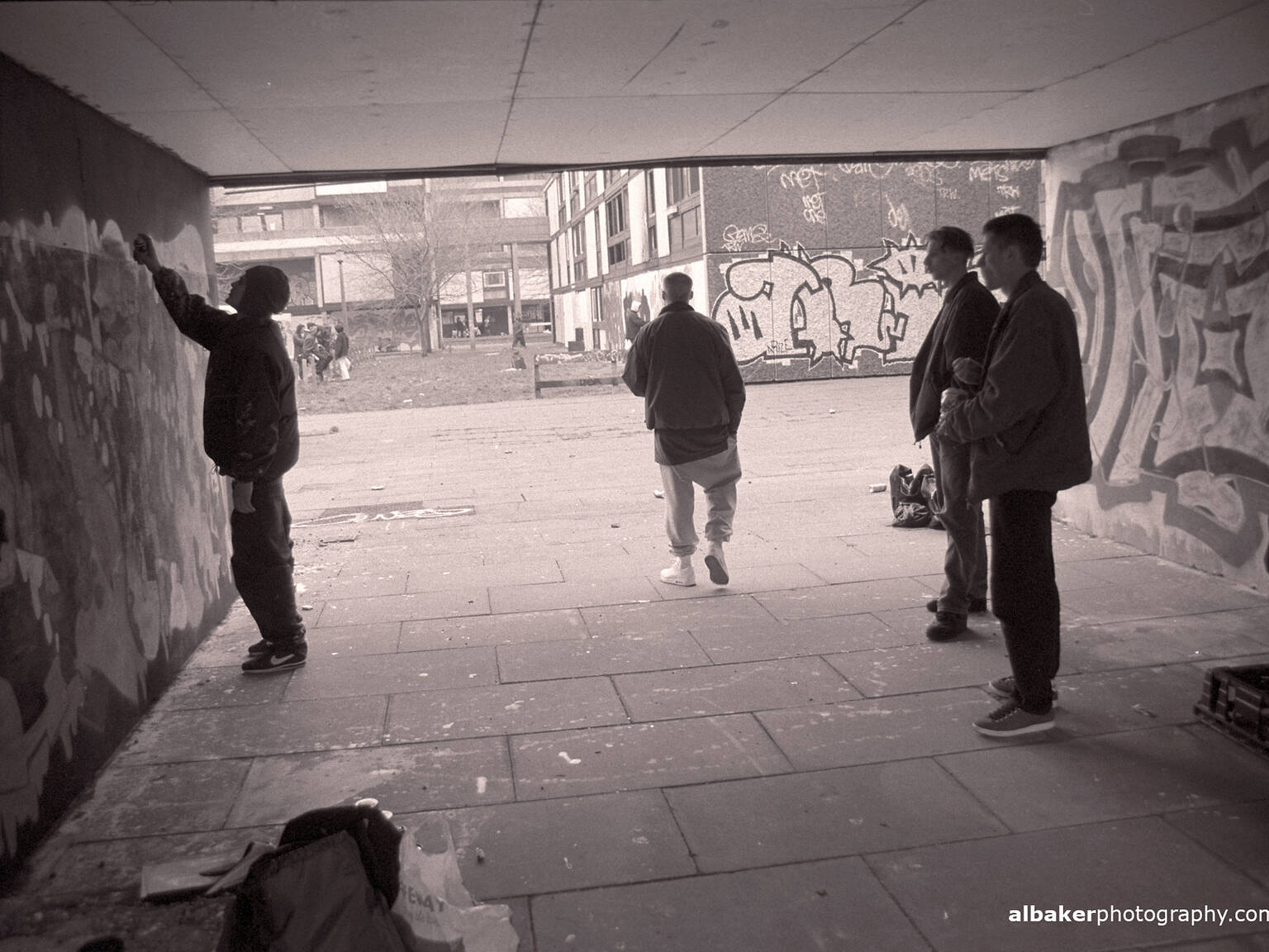 23 fascinating photos of old Hulme from Al Baker