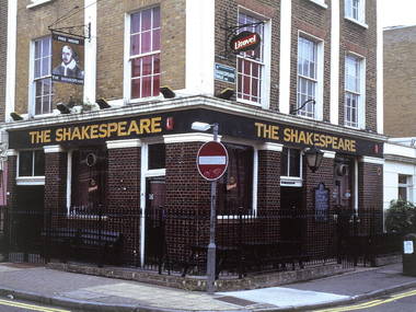 13 Best Pubs in Stoke Newington for a Great Night Out