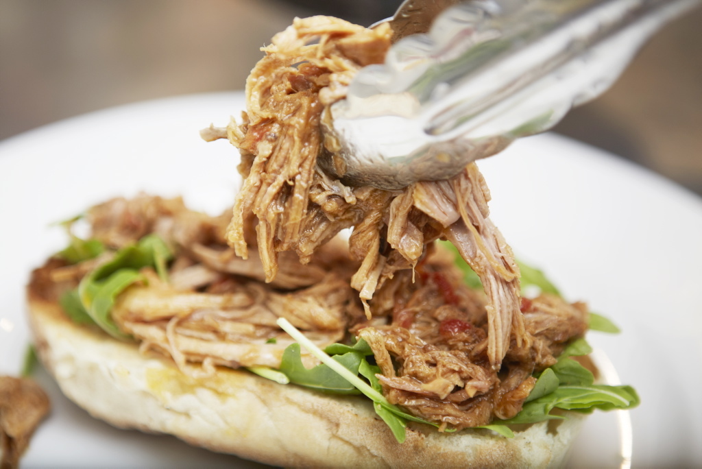 The Beehive | Bars and pubs in Tottenham, London