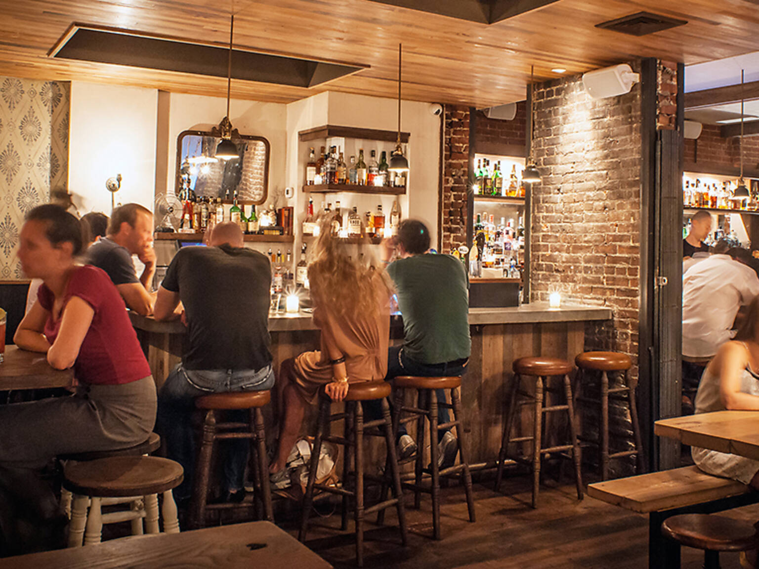 15 of the Best Upper East Side Bars to Visit Now
