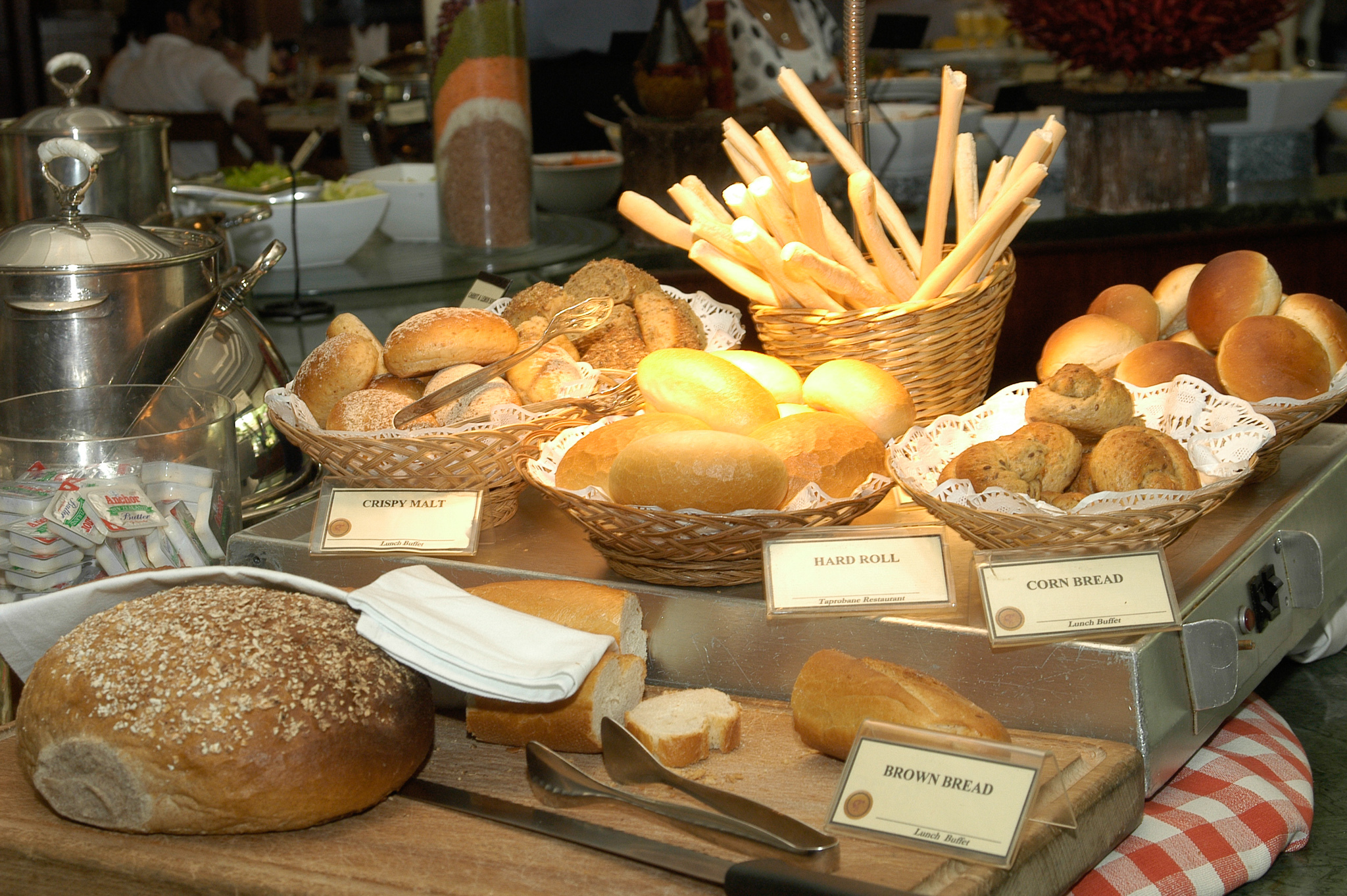 Taprobane | Restaurants in Colombo 3, Sri Lanka