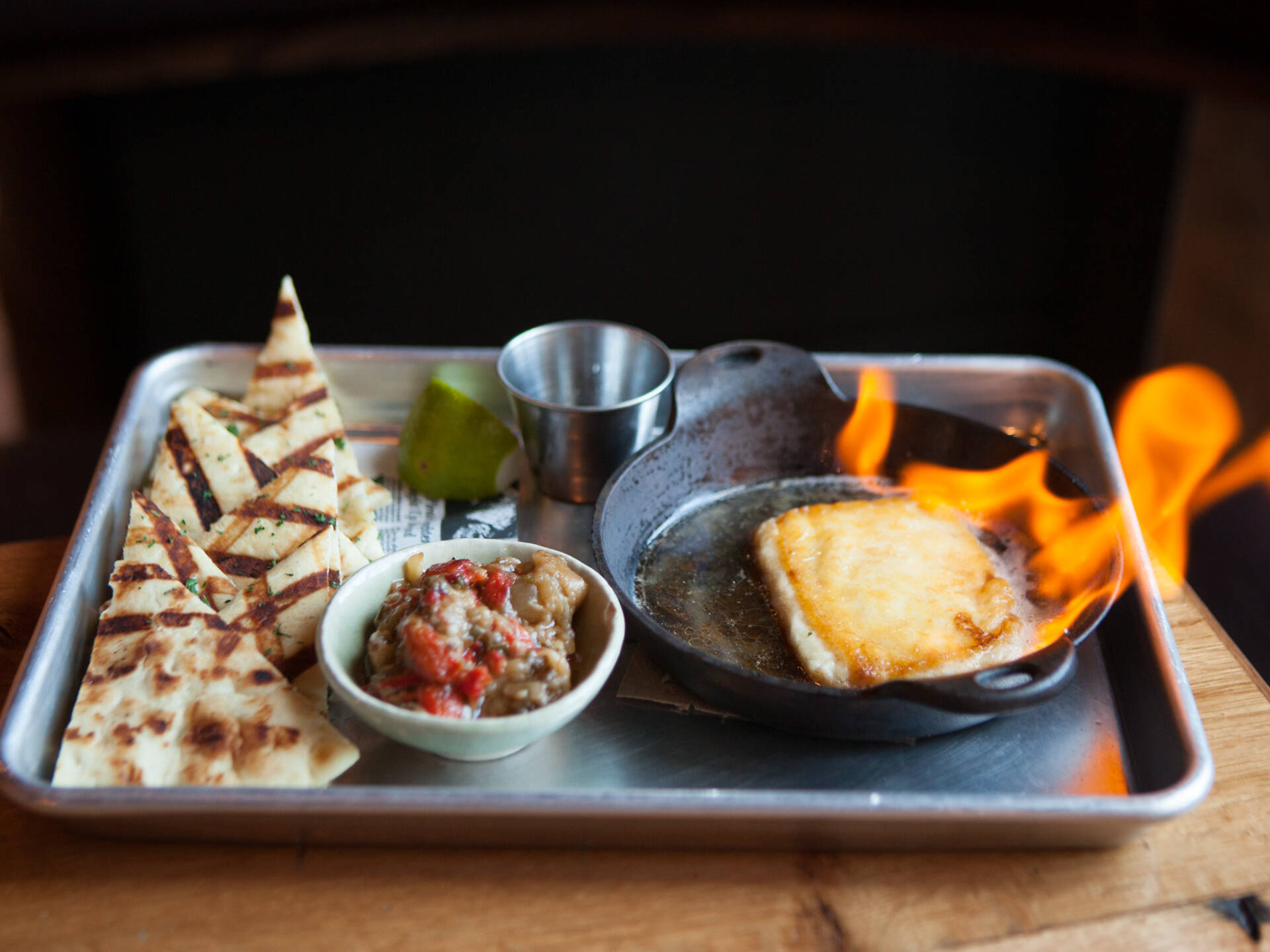 17 Iconic Chicago Foods You Have to Try