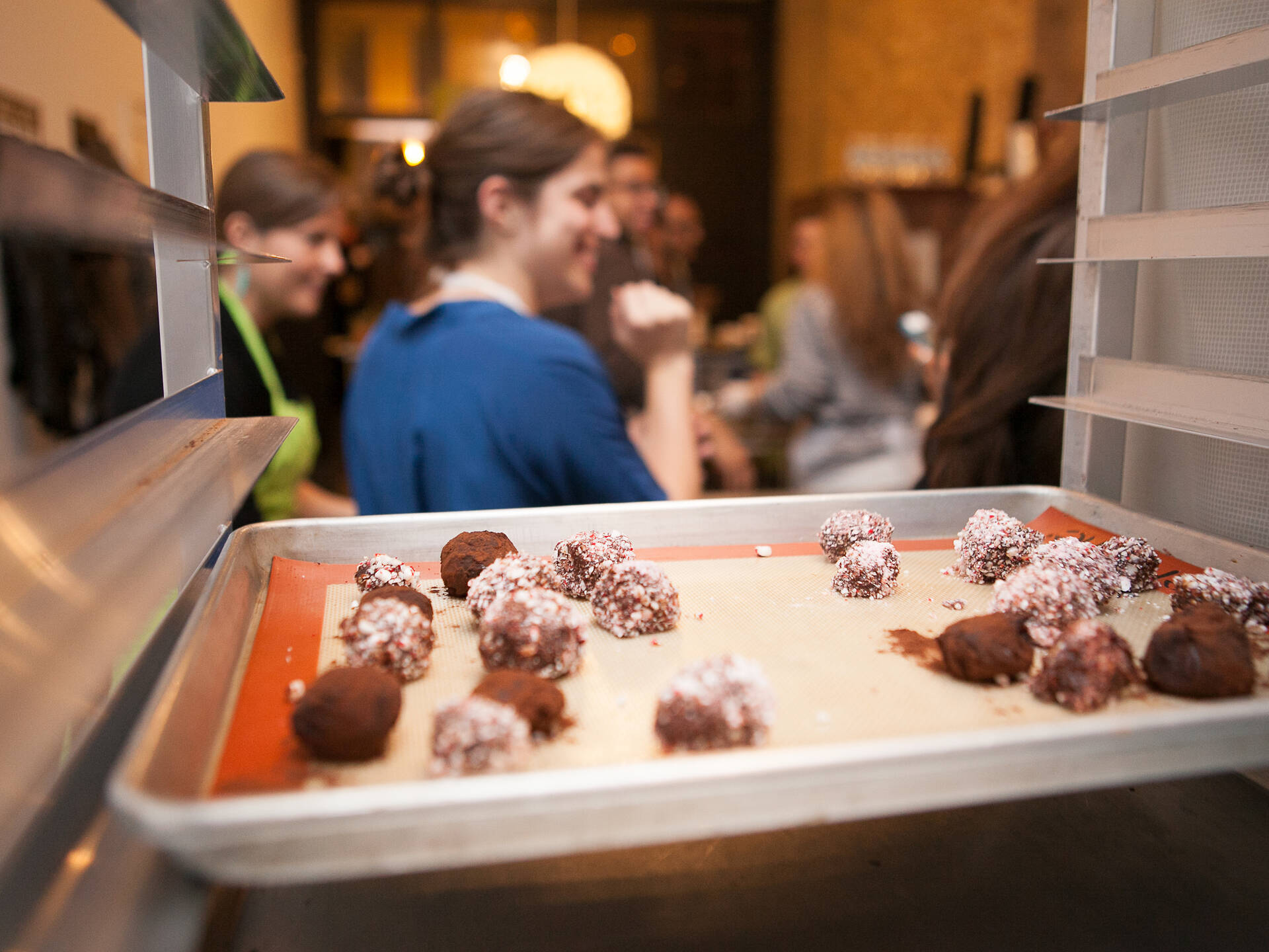 Cooking classes and food classes in Chicago for food-lovers