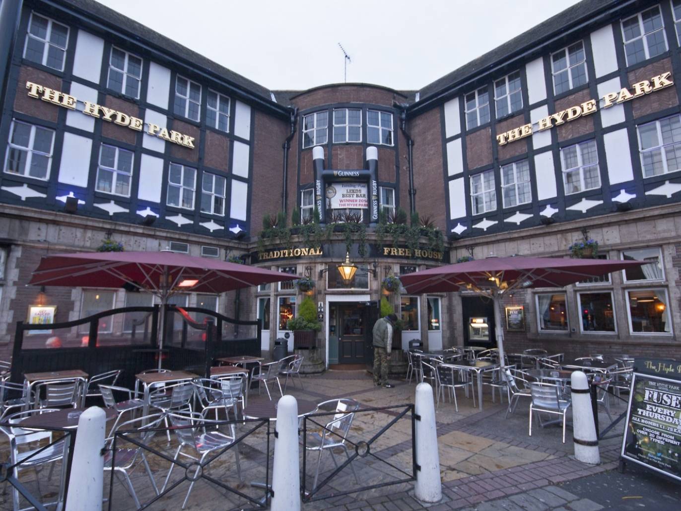 12 Best Pubs in Leeds to Get the Pints in