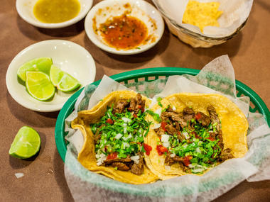 28 Best Tacos in Chicago You Can't Miss