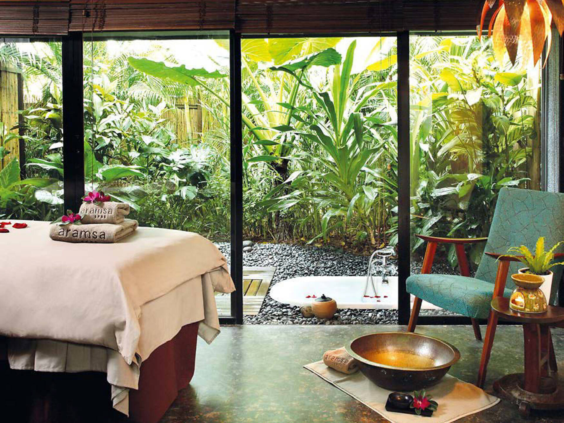 The 10 Most Romantic Spas in Singapore
