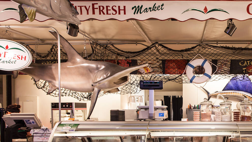 Chicago French Market guide and restaurant reviews