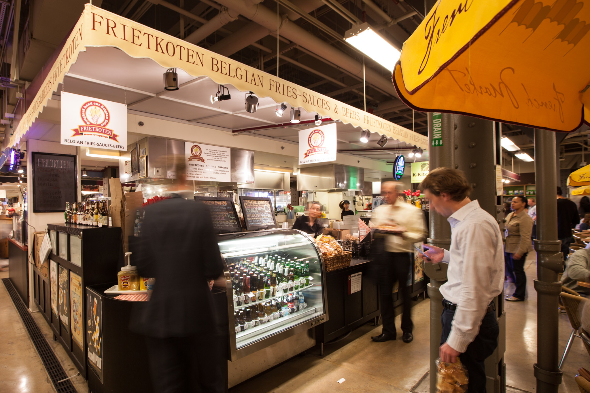 Chicago French Market guide and restaurant reviews