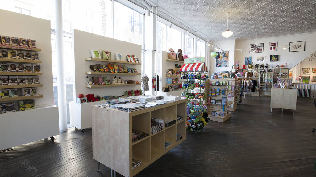 Rotofugi | Shopping in Sheffield & DePaul, Chicago