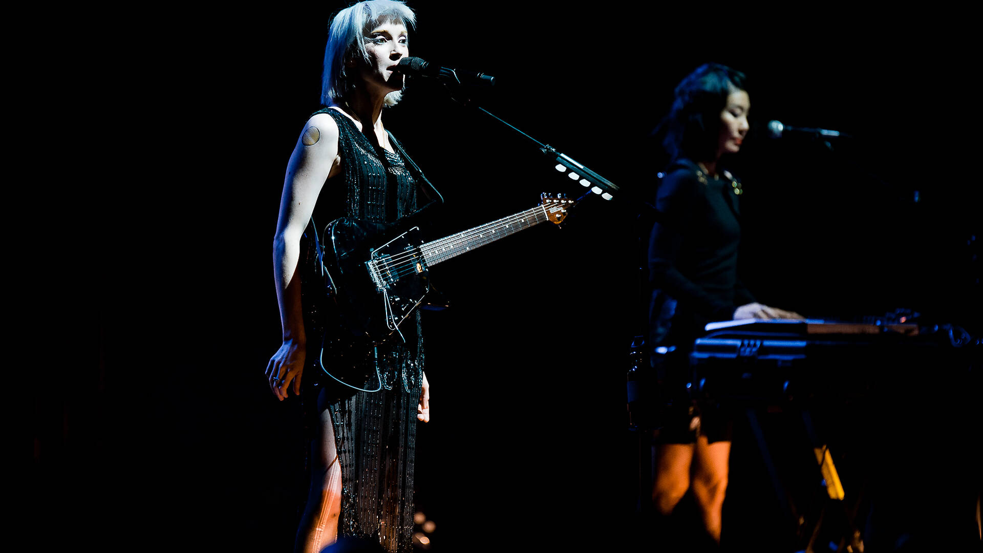 St. Vincent at Chicago Theatre concert pictures