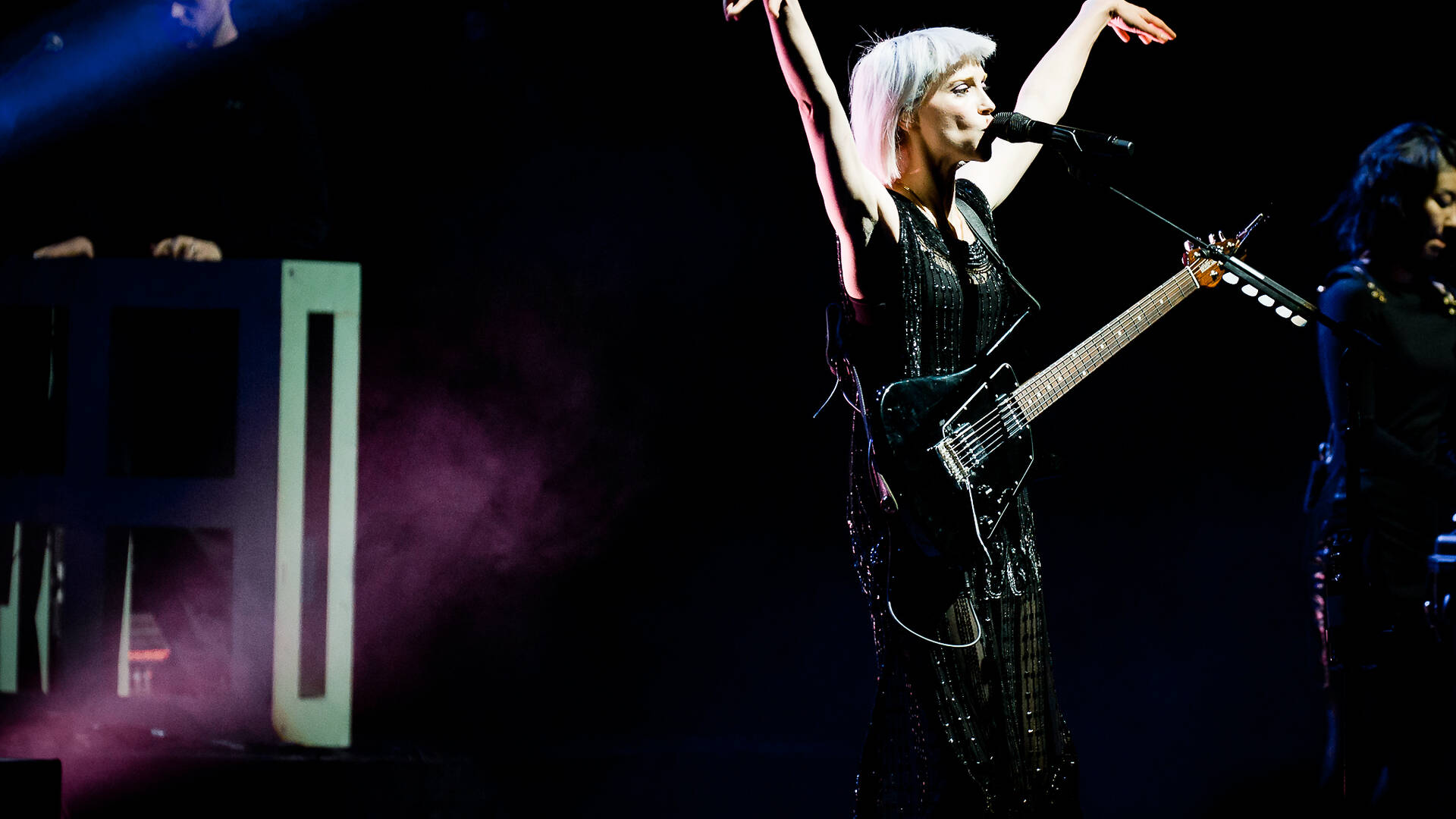 St. Vincent at Chicago Theatre concert pictures