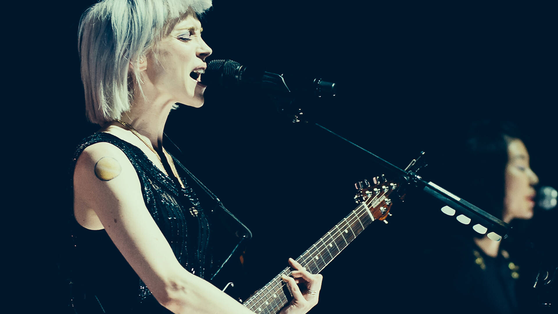 St. Vincent at Chicago Theatre concert pictures