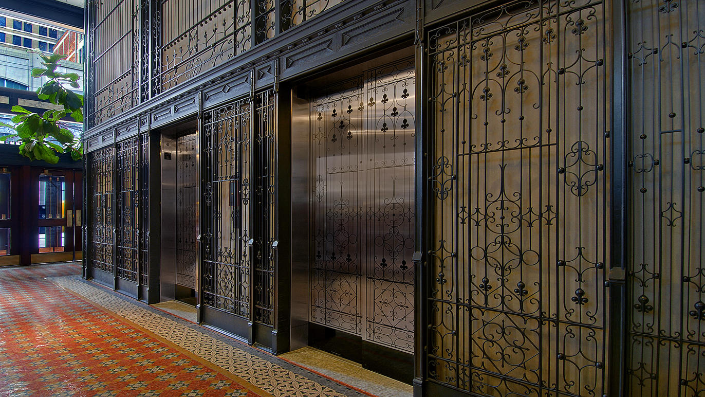 17 Best Downtown Chicago Hotels in The Loop