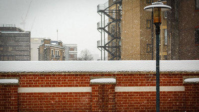 36 peaceful pictures of London in the snow