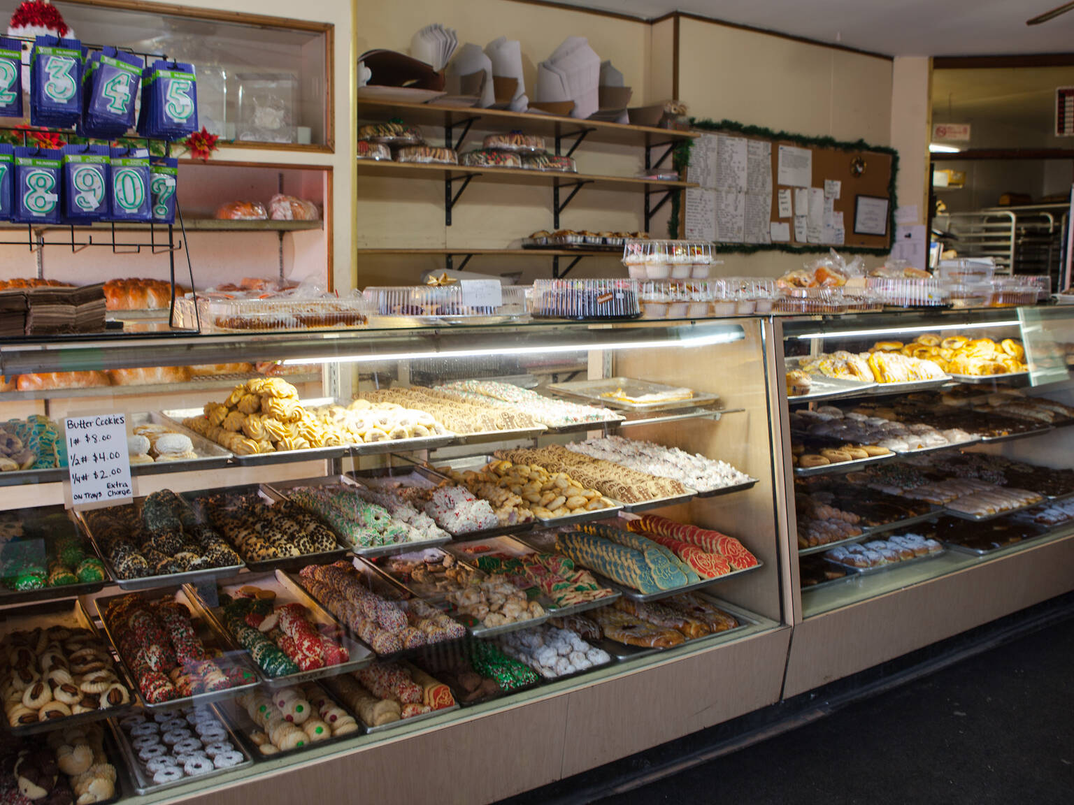 22 Best Donuts in Chicago to Order by the Dozen