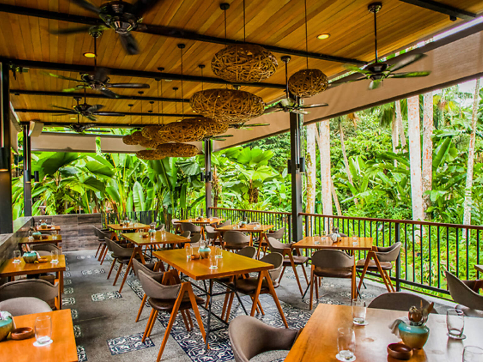 23 Best Garden Restaurants in Singapore