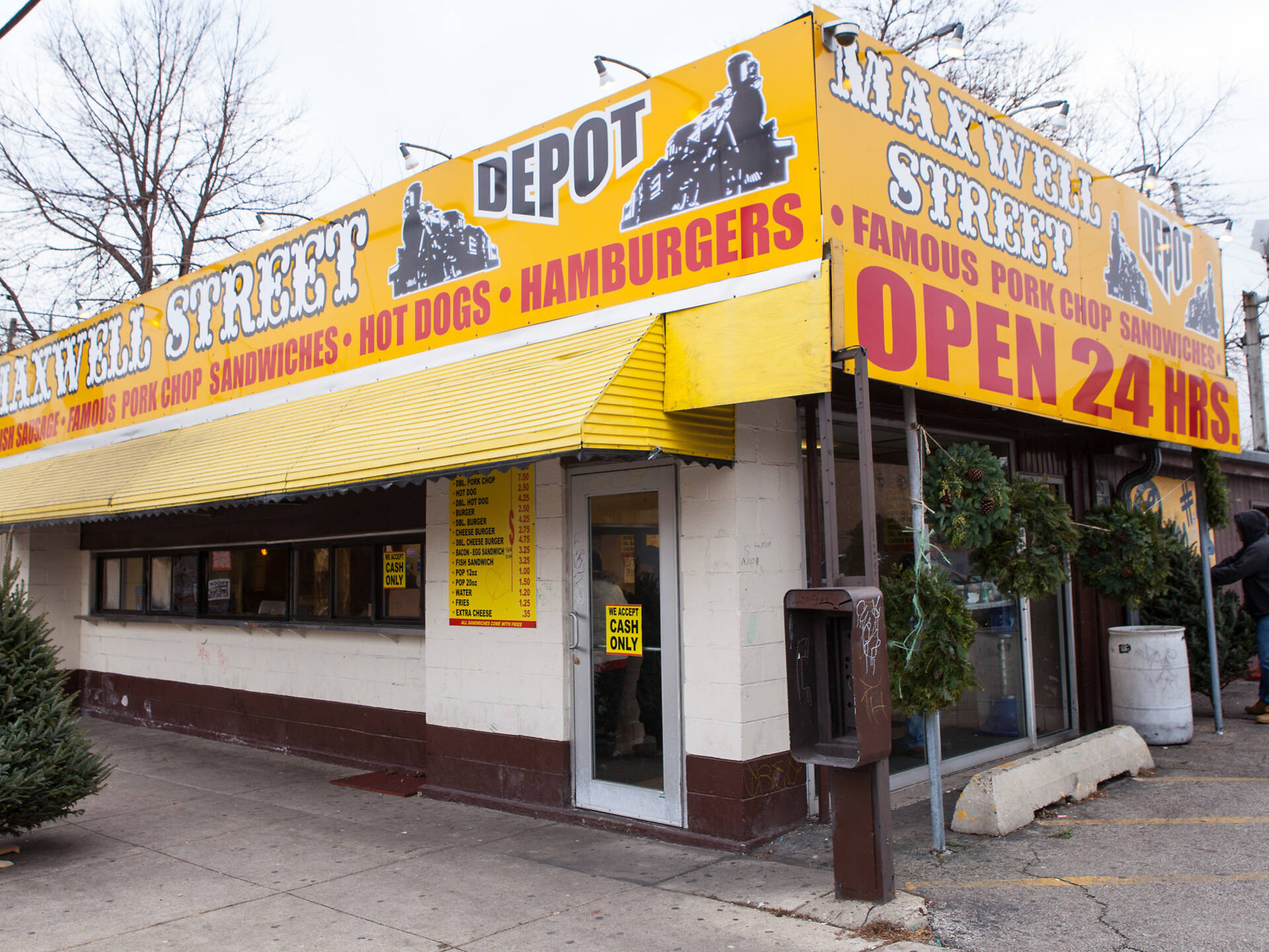 The Best Bridgeport Restaurants, From Hot Dogs to Chinese Food