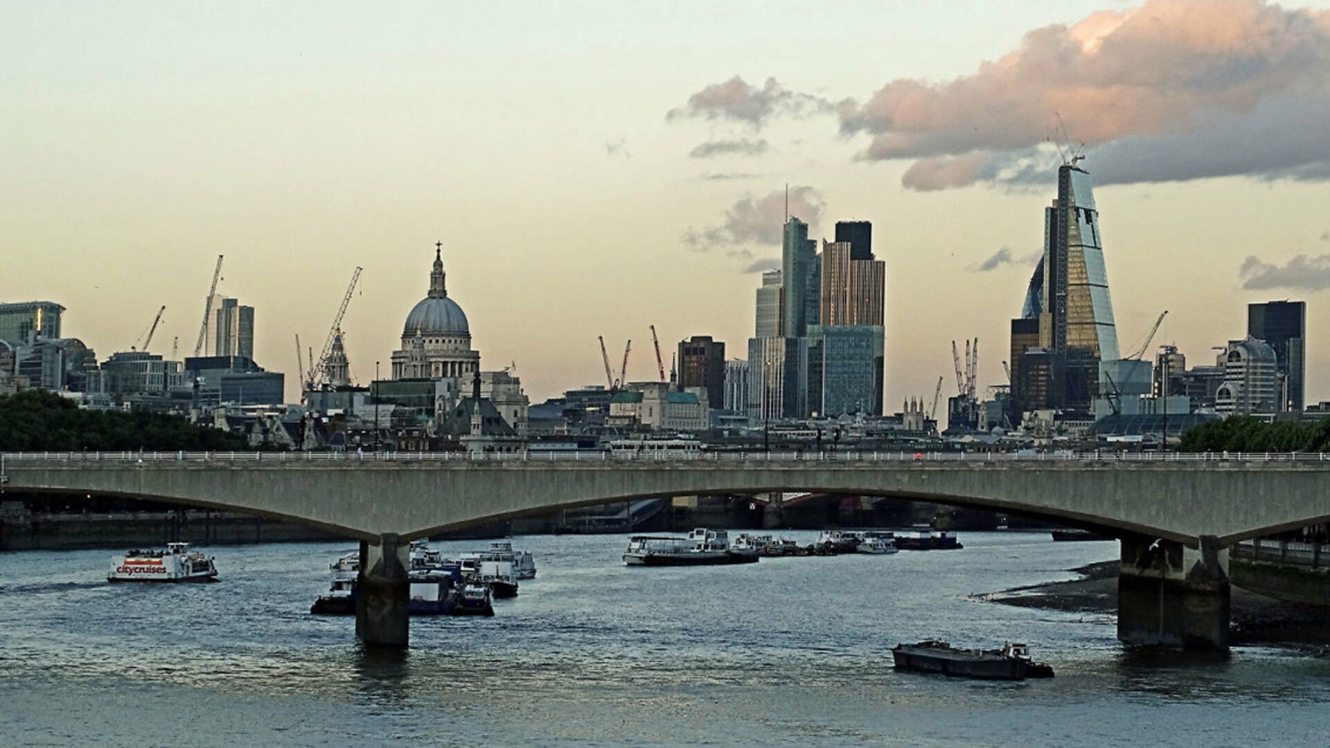 29 breathtaking photos of London's skyline