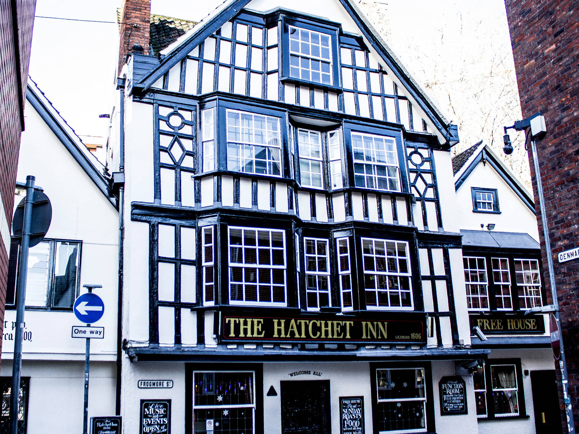 23 Best Pubs in Bristol for a Drink (or Three)