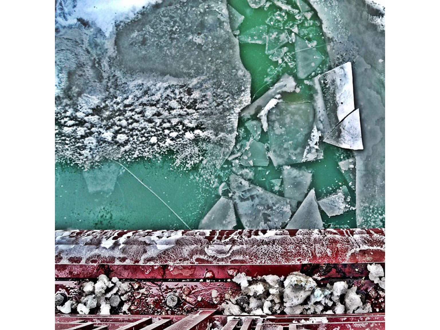 Chicago looks beautiful when frozen solid