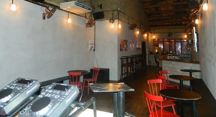 KOI Brunch + Beats | Restaurants in Raffles Place, Singapore