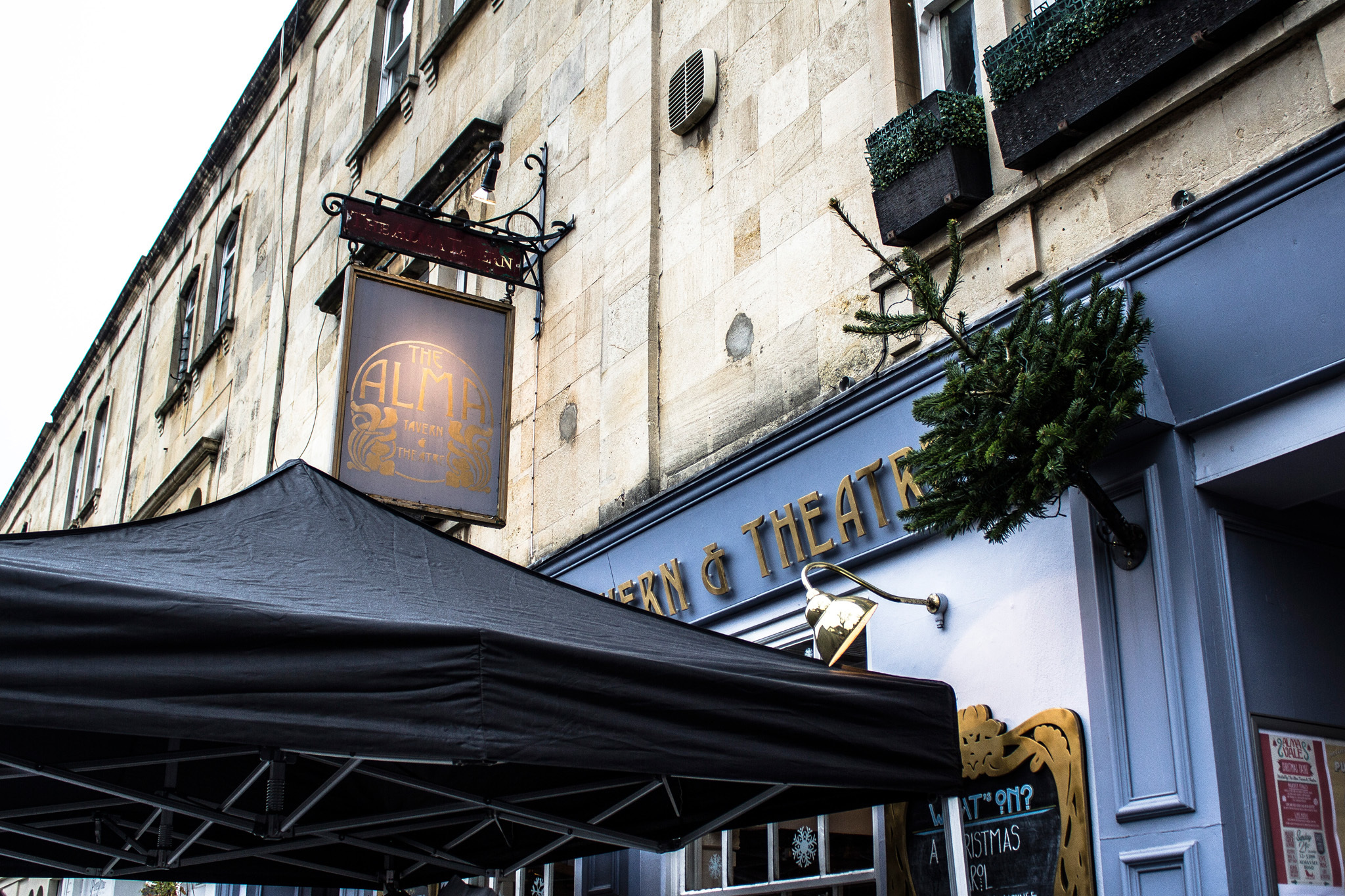 Alma Tavern | Restaurants in Bristol