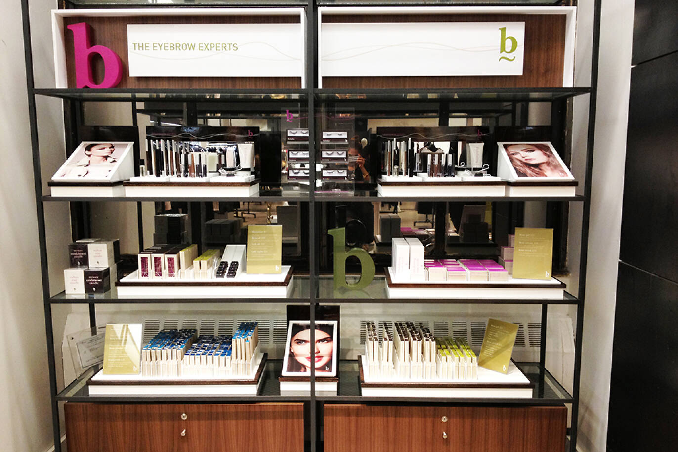 Best brow bars in NYC for eyebrow threading, tweezing or waxing