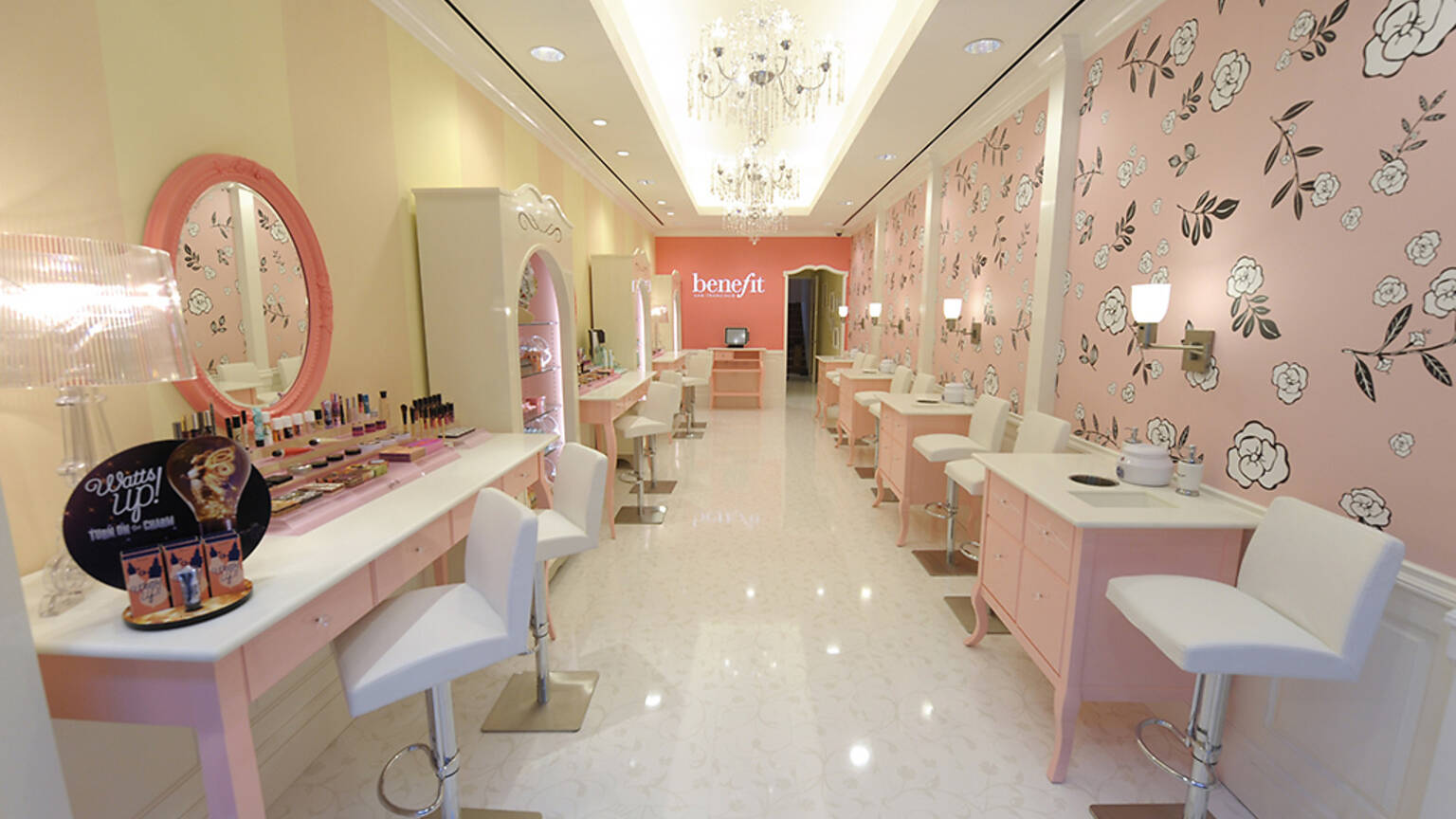 Best brow bars in NYC for eyebrow threading, tweezing or waxing