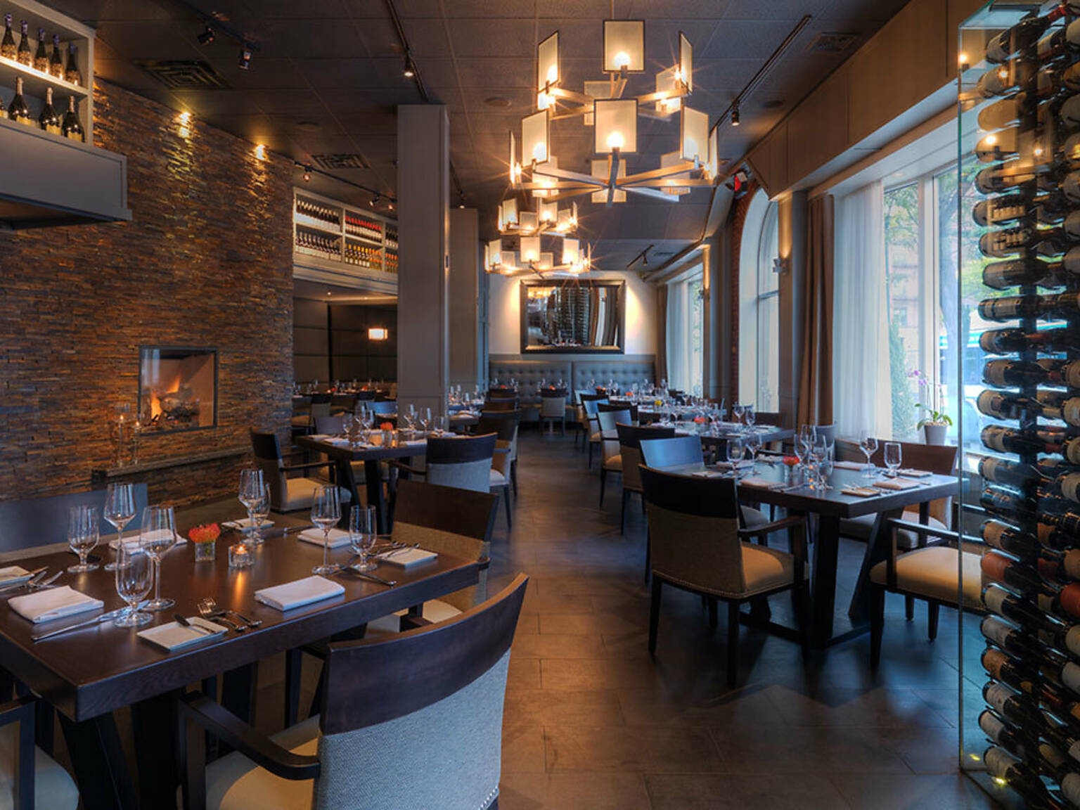 16 Best Fancy Restaurants in Boston: Spots to Celebrate Special Occasions