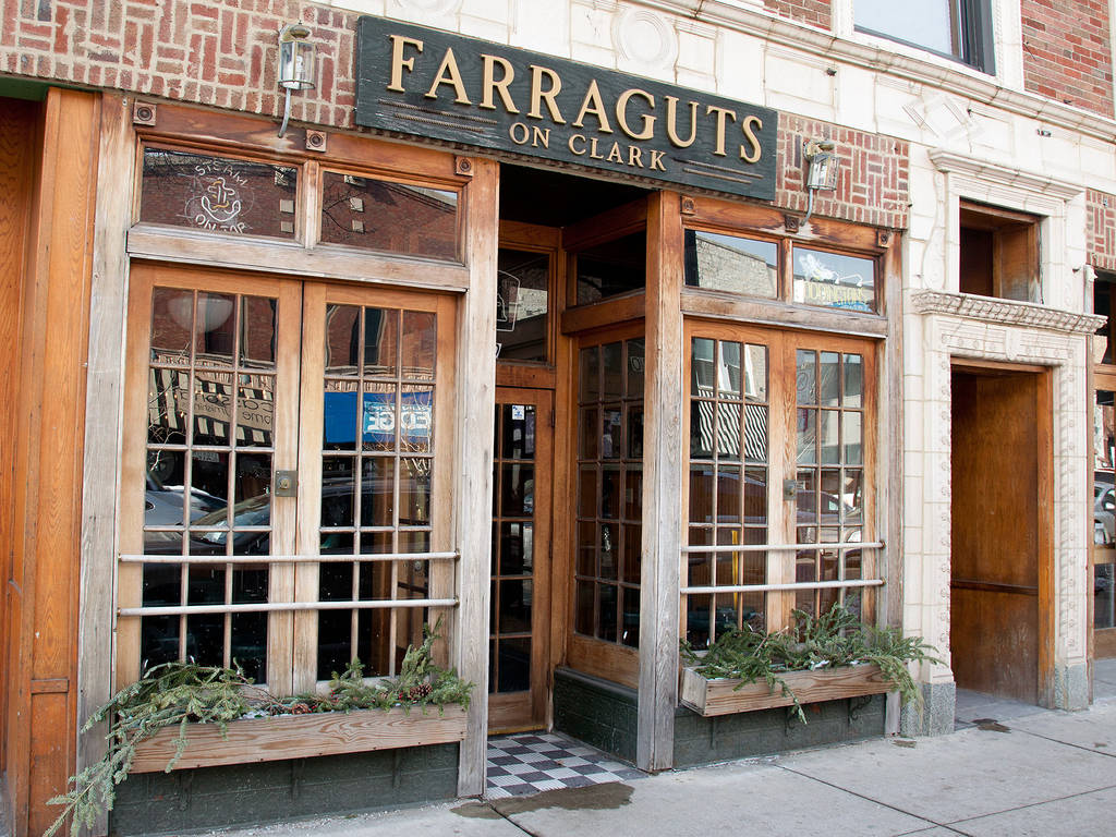 34 Best Gay Bars & Clubs to Go Drinking at Tonight in Chicago