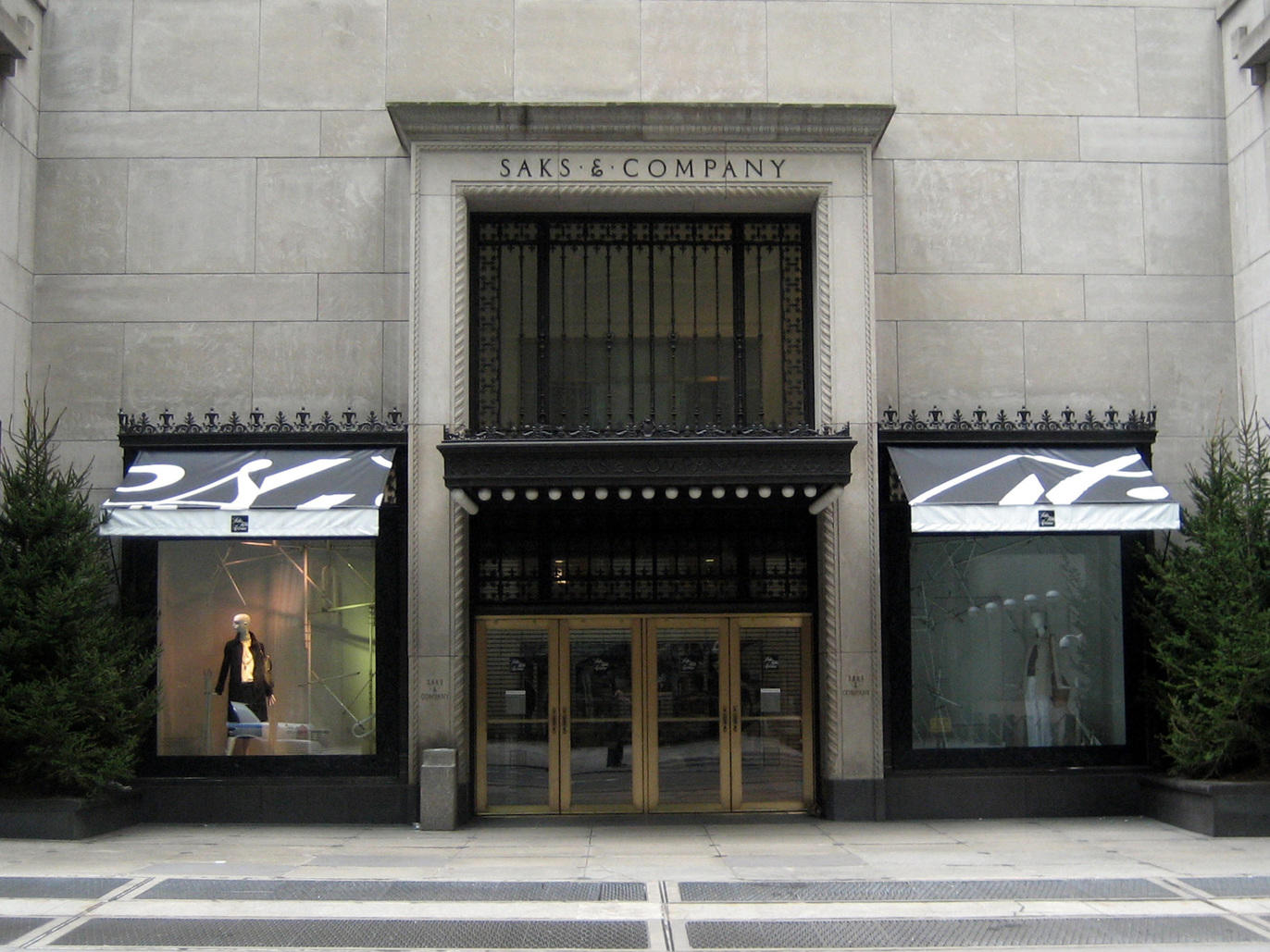 Best shops in Midtown from boutiques to department stores