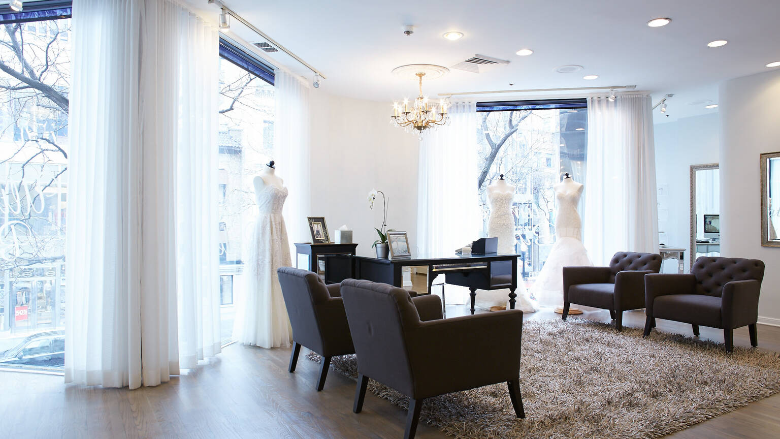 Ultimate Bride | Shopping in Gold Coast, Chicago
