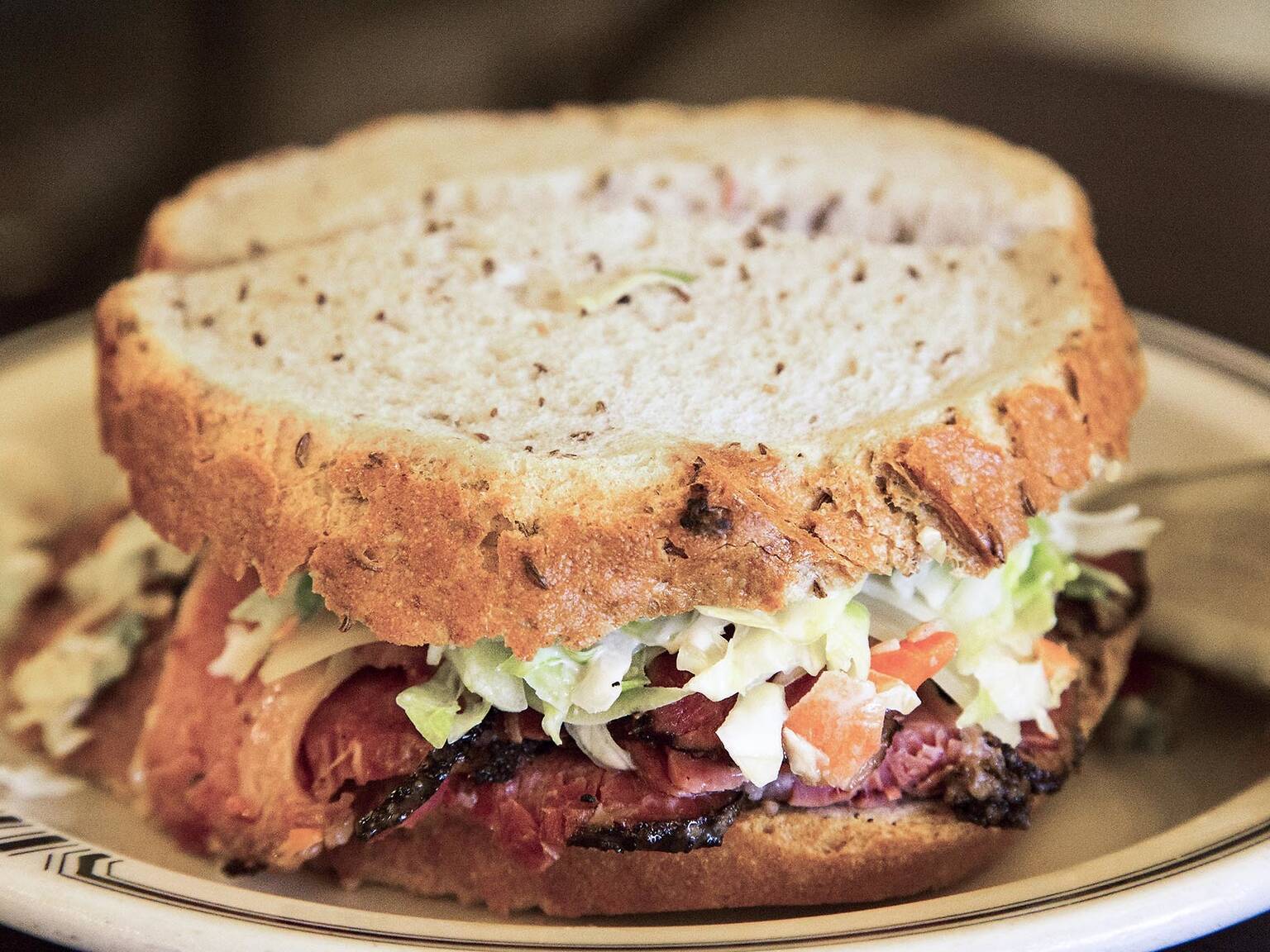 13 Best Restaurants in California to Taste the Golden State