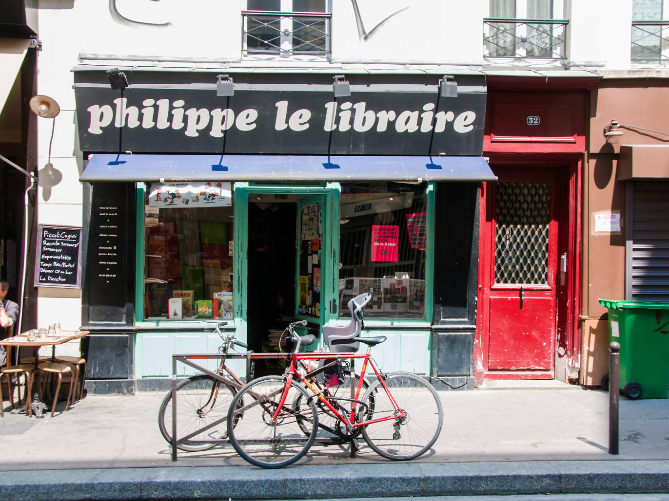 Les 23 meilleures librairies où bouquiner à Paris