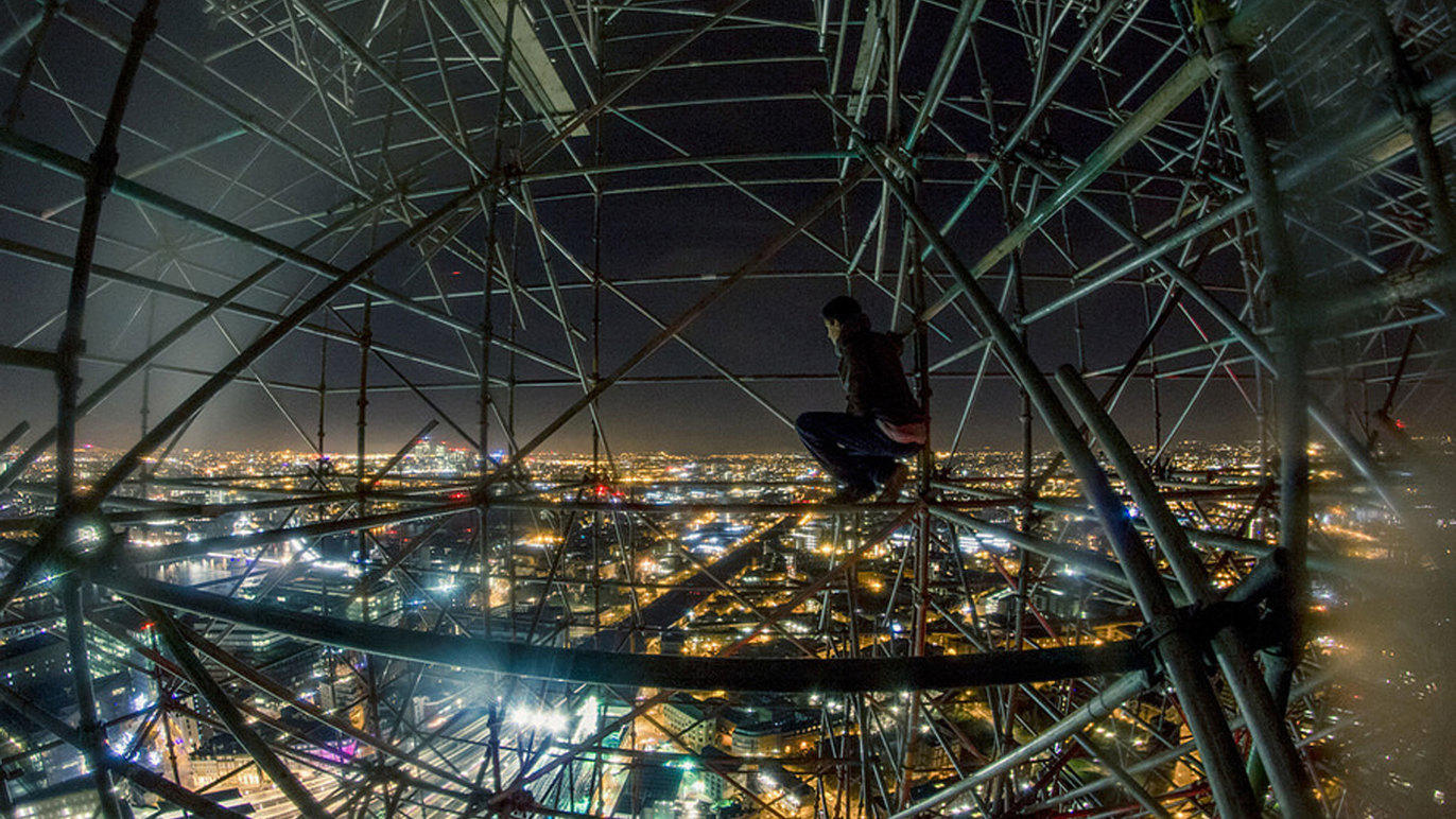 30 pictures of urban explorers in London