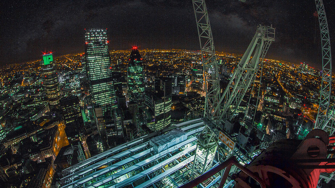 30 pictures of urban explorers in London