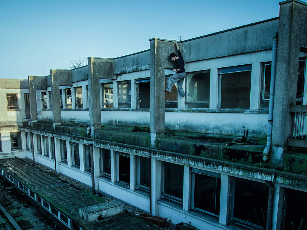 30 pictures of urban explorers in London