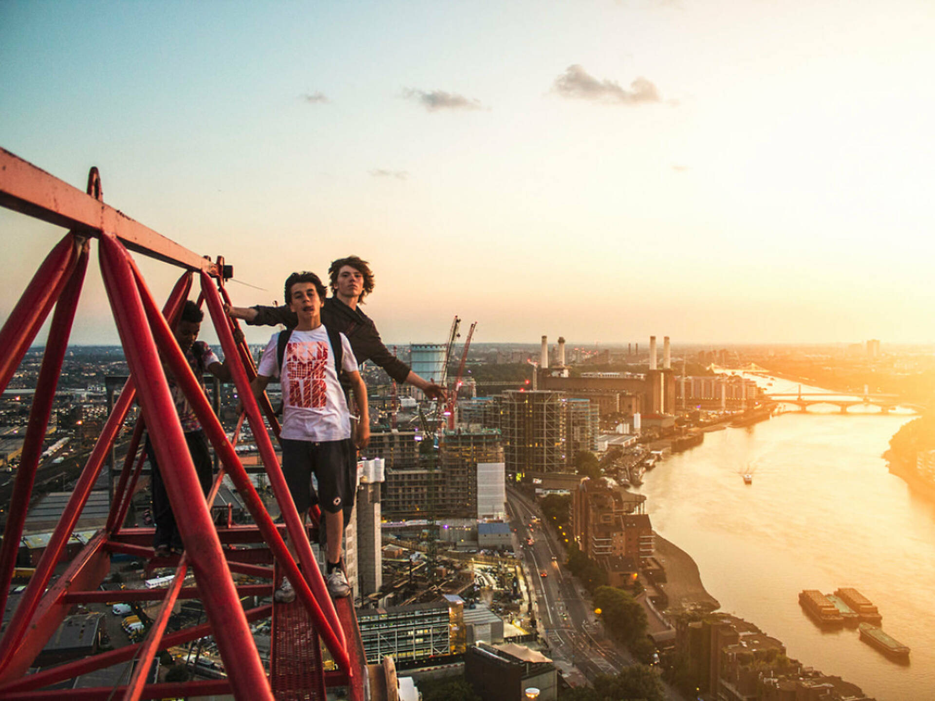 30 pictures of urban explorers in London