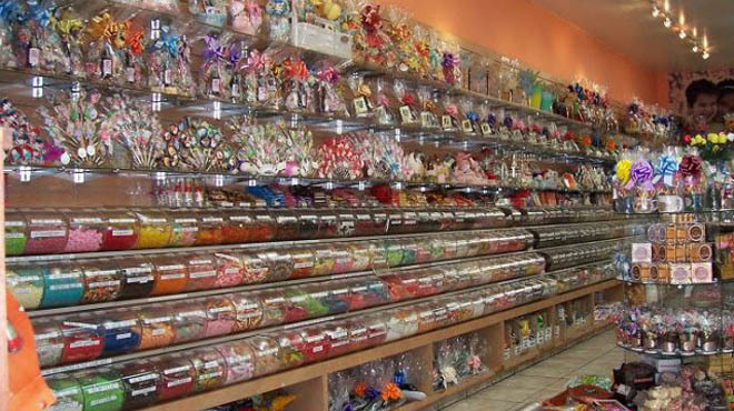 Munchies | Shopping in Beverly Hills, Los Angeles