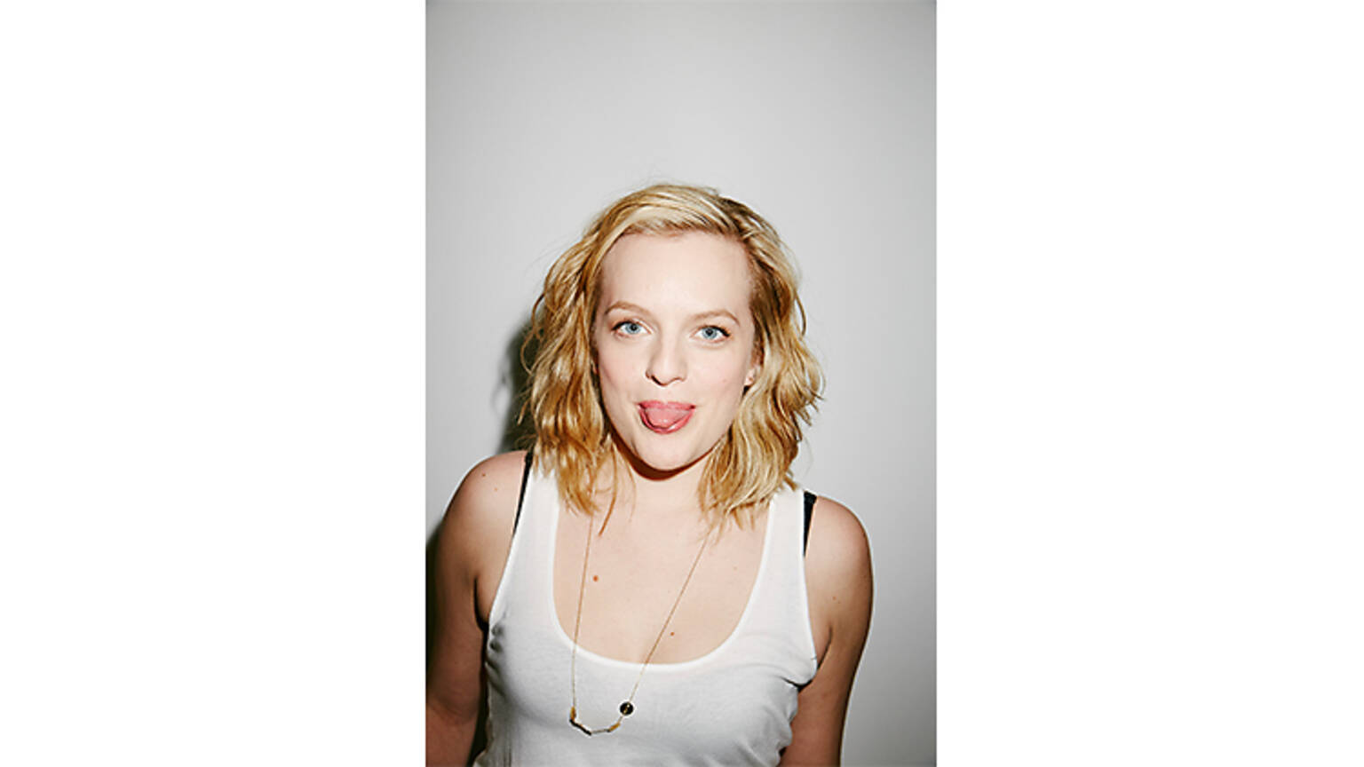 See behind-the-scenes photos of Elizabeth Moss’s Time Out New York ...