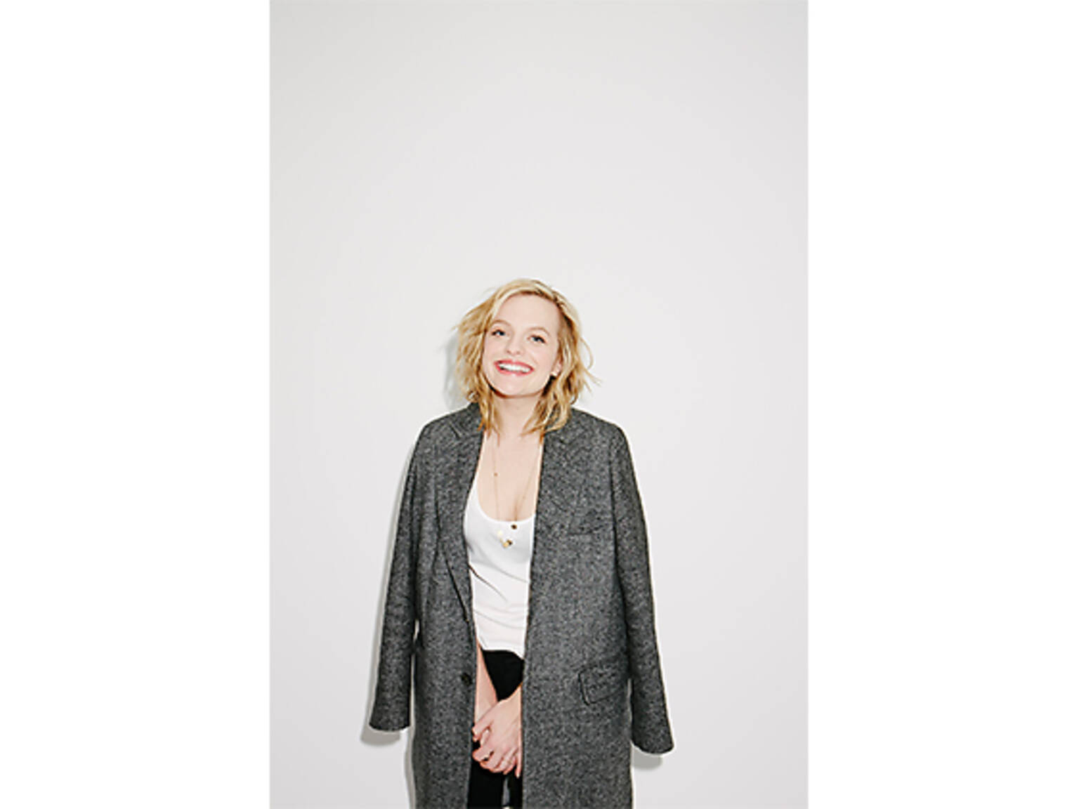 See behind-the-scenes photos of Elizabeth Moss’s Time Out New York ...