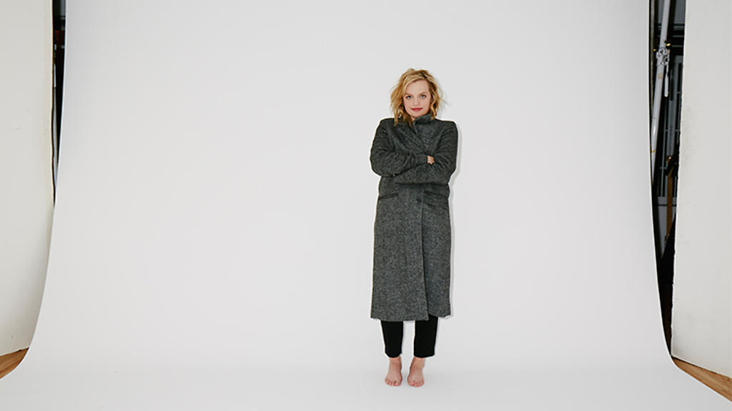 See behind-the-scenes photos of Elizabeth Moss’s Time Out New York ...