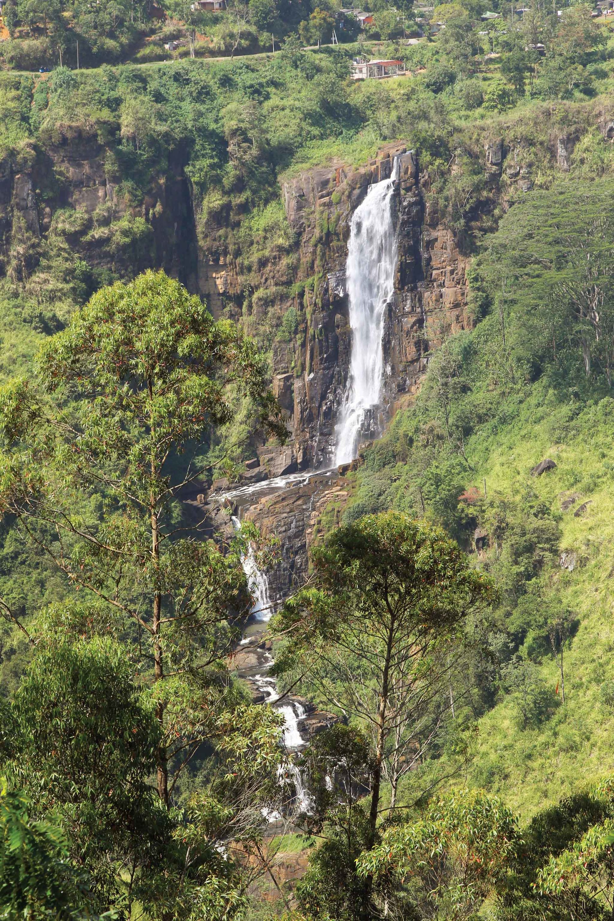 Devon Falls | Attractions in Talawakelle, Sri Lanka
