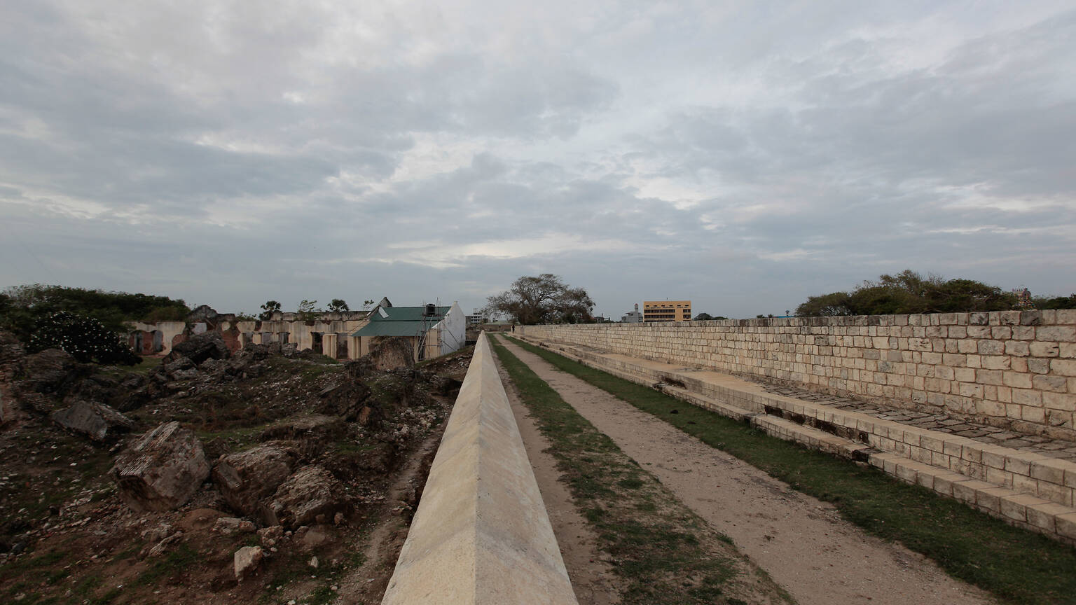 Jaffna Fort | Attractions in Jaffna, Sri Lanka