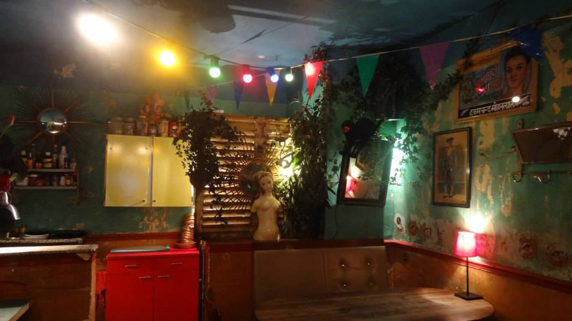 Ave Maria | Restaurants in Saint-Ambroise, Paris