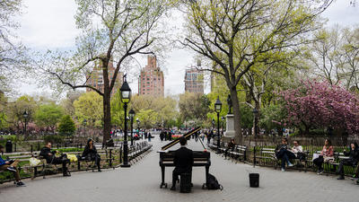 Prepare to swoon at these 20 beautiful photos of NYC in spring