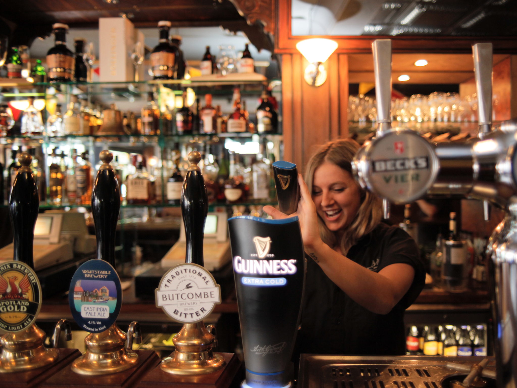 Dove Bars And pubs In London Fields London dove-bars-and-pubs-in-london-fields-london